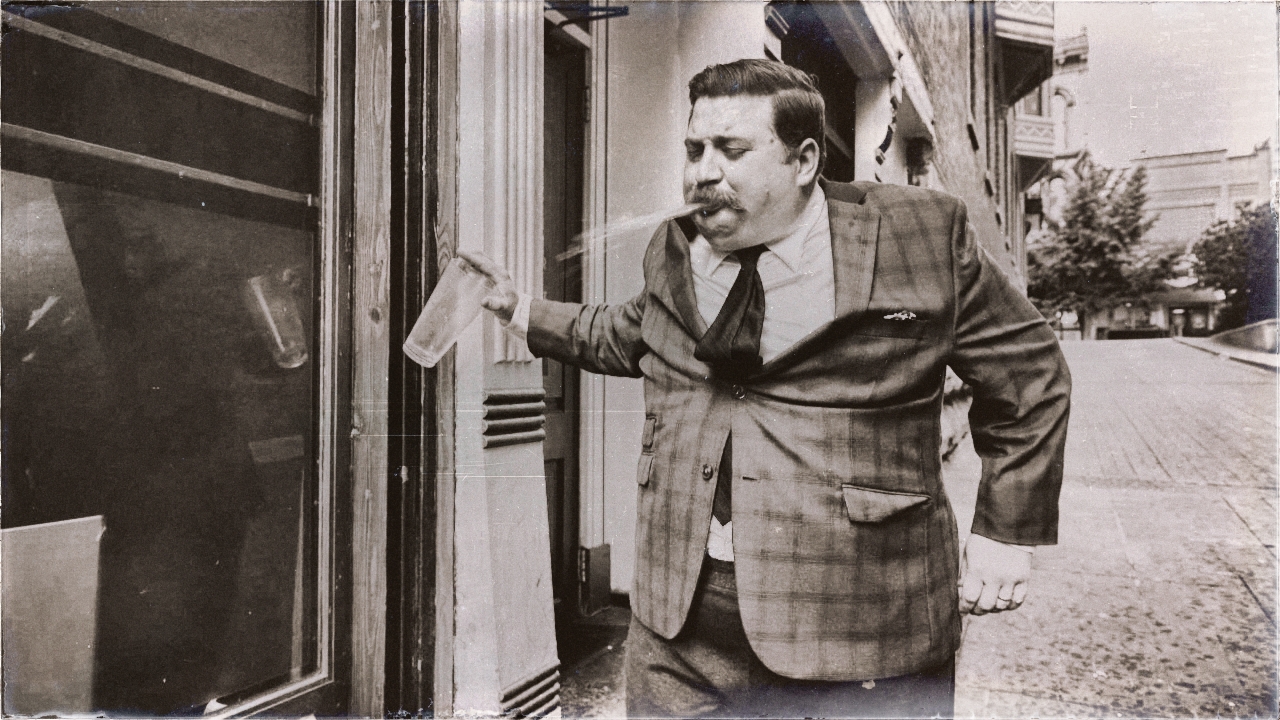 AARON MUÑOZ | Actor, Playwright, Director, Facial Hair Enthusiast